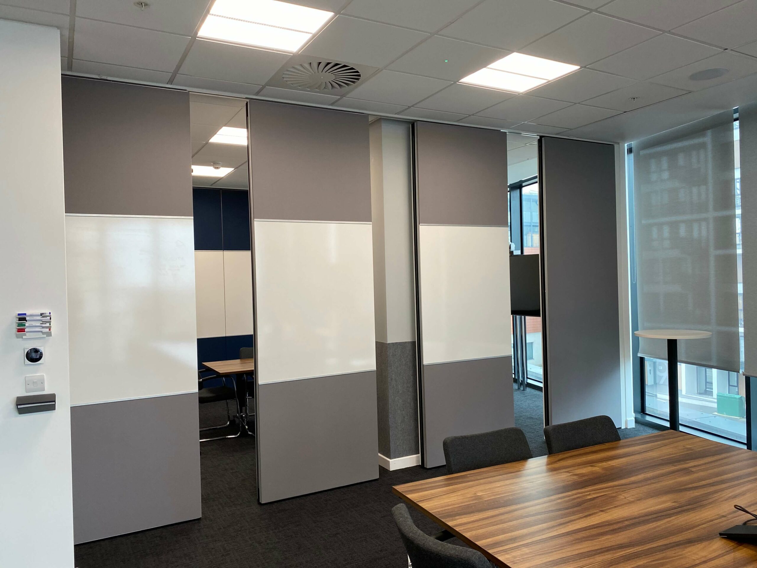 Movable Acoustic Walls